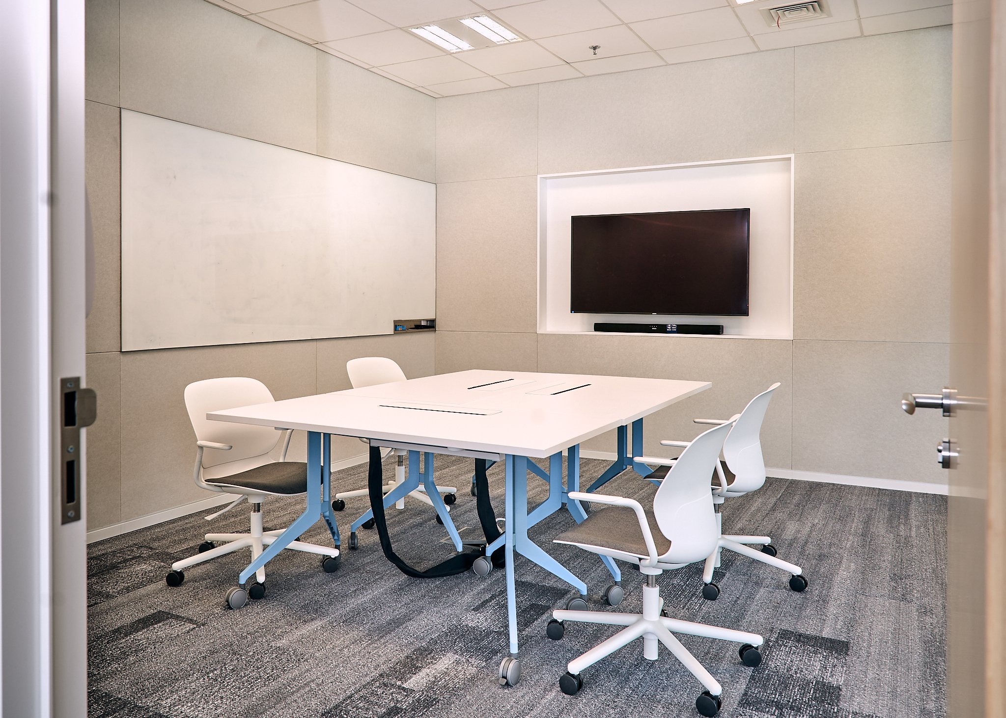 Telecommunication Company Office in Jakarta - Alta Integra